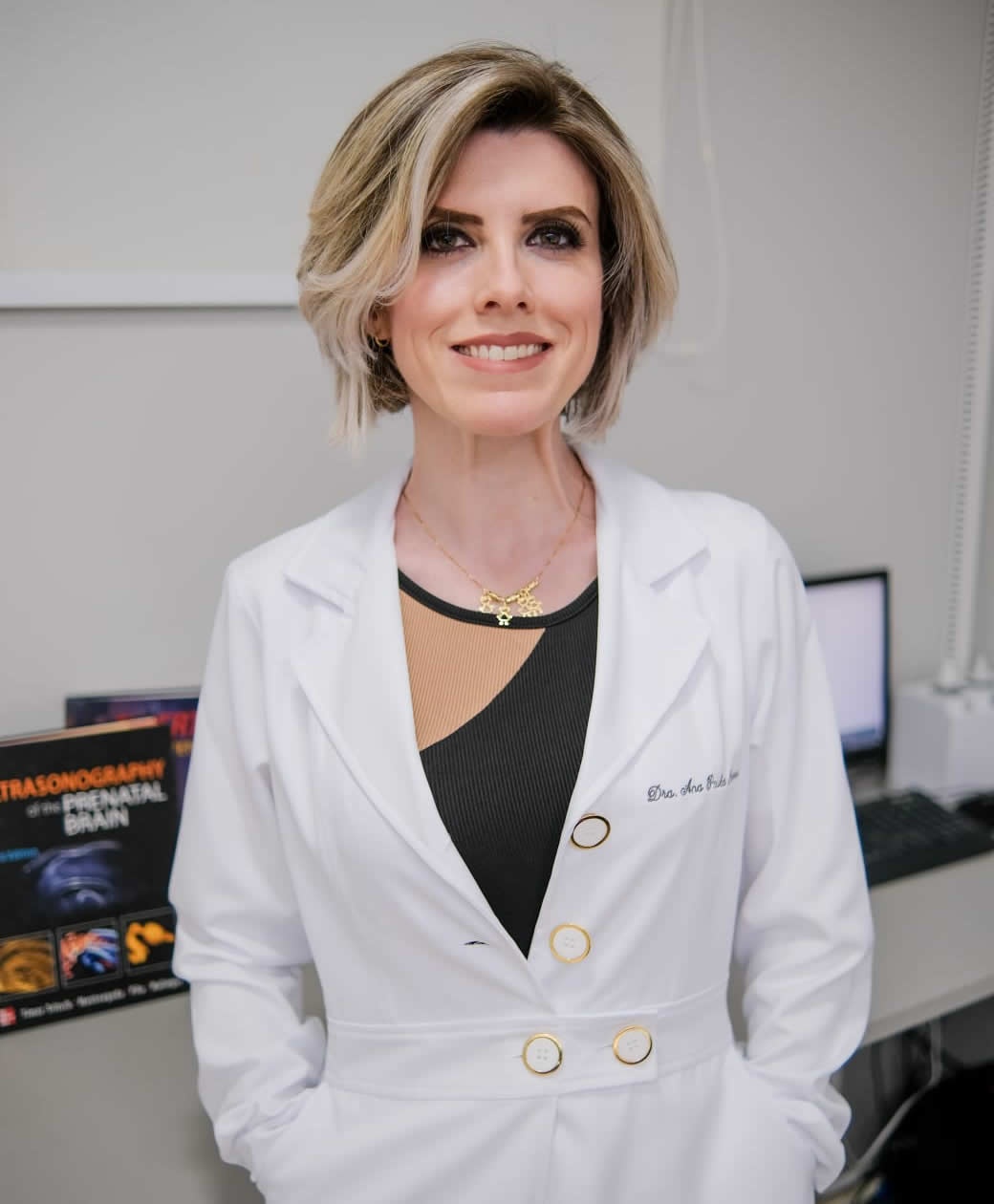 Dra. Ana Paula Passos